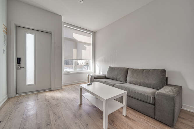 This listing is no longer available