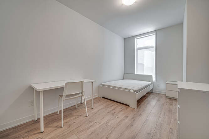 This listing is no longer available