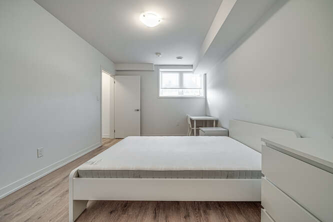 This listing is no longer available